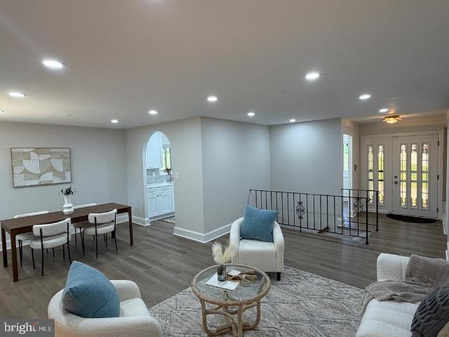 6505 Acorn Court