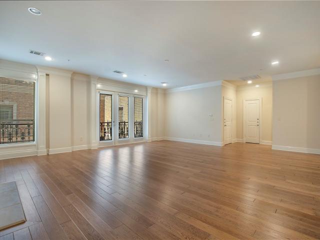 6505 Bandera Avenue, 2A, Dallas, TX