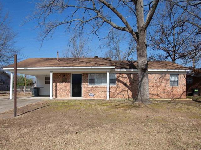 6505 Farmstead Rd, North Little Rock, AR 72117