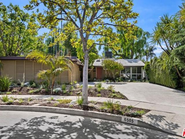 6505 Quartz Ave, Woodland Hills, CA 91367