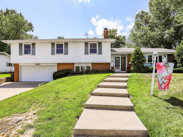 6505 Stony Brook Dr, Fort Wayne, IN 46835