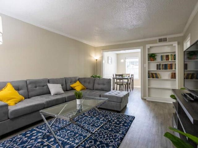 6505 Westheimer Rd, Unit 350, Houston, TX 77057 | MLS #92348 | Compass