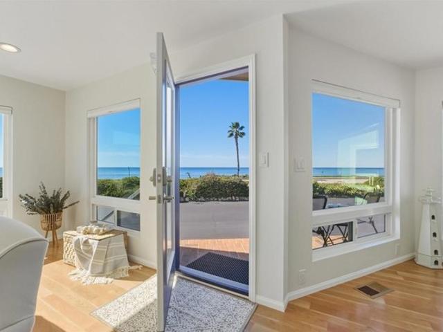 6506 Oceanview Dr, Carlsbad, CA 92011