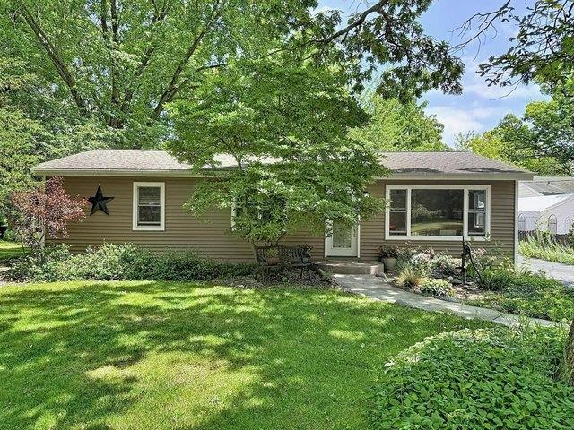 6506 Blaine Pl, Spring Grove, IL 60081