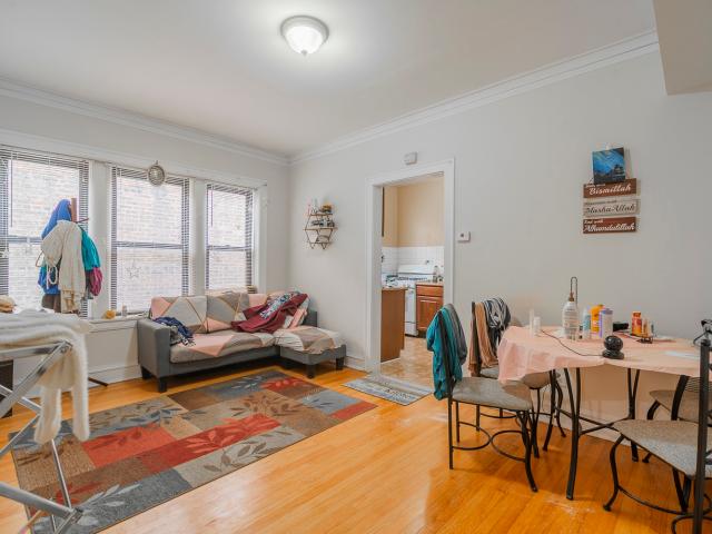 6507 N Hoyne Ave, Unit 3N, Chicago, IL 60645 | Compass