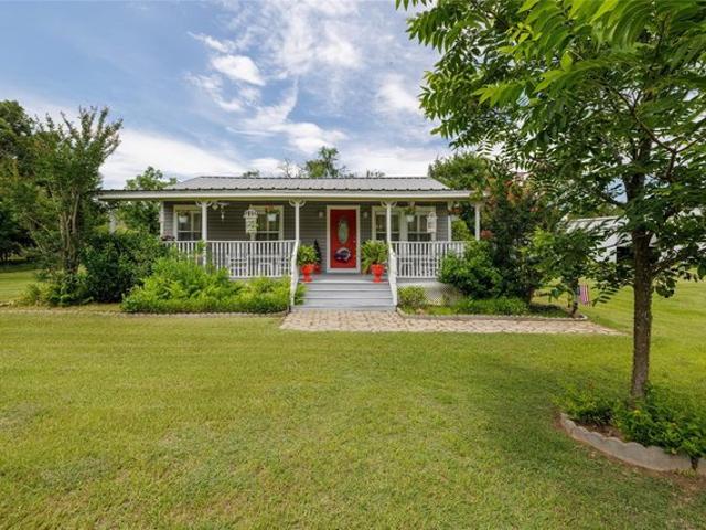 6507 N US Highway 77 Rd, Rockdale, TX 76567