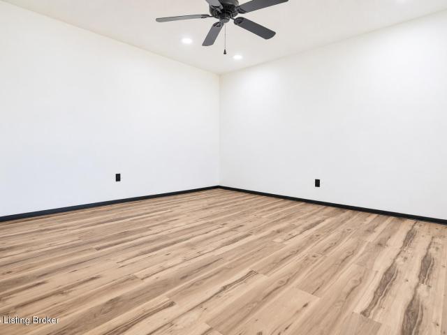 6507 Bluegill Blvd