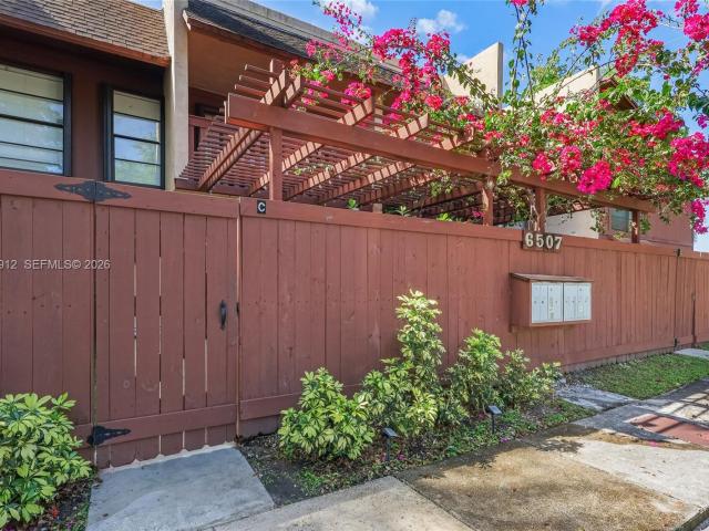 6507 SW 116th Pl, Unit C, Miami, FL 33173 | MLS #A11987
