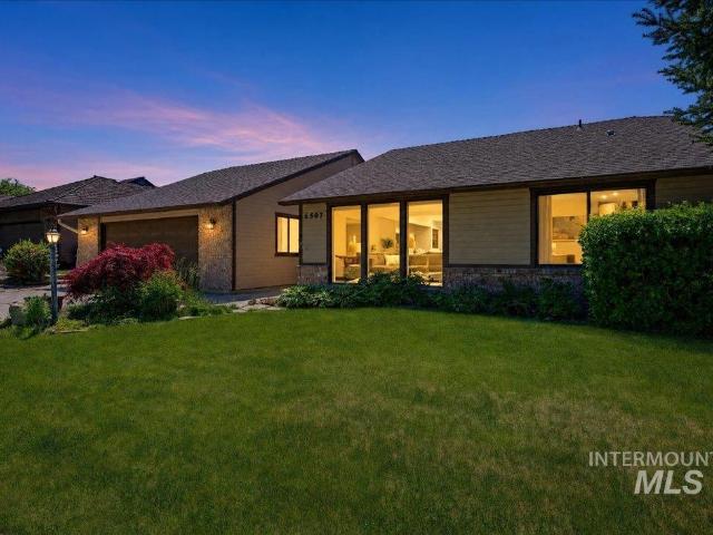 6507 W Summer Hill Drive