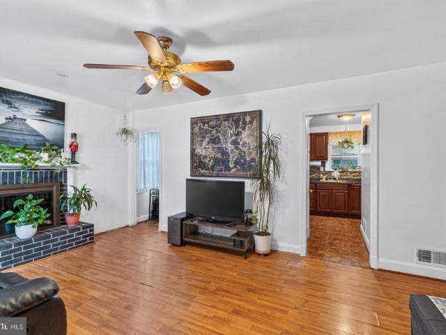 6509 Fairdel