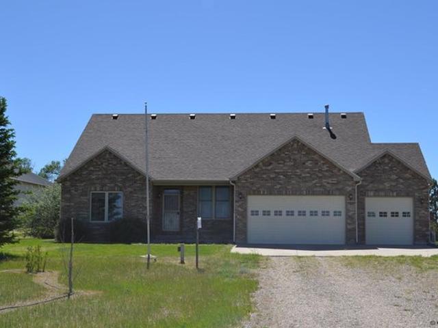 6509 Foxglove Dr, Cheyenne, WY 82009