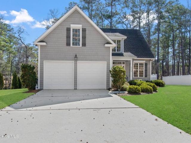 6509 Walden Pond Ln, Southport, NC 28461