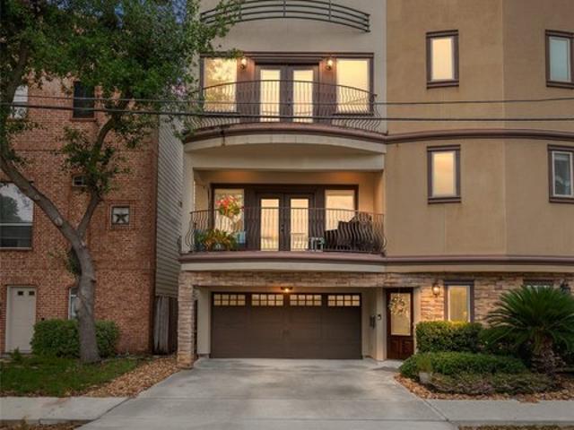 6500 Calder St Unit B, Houston, TX 77007