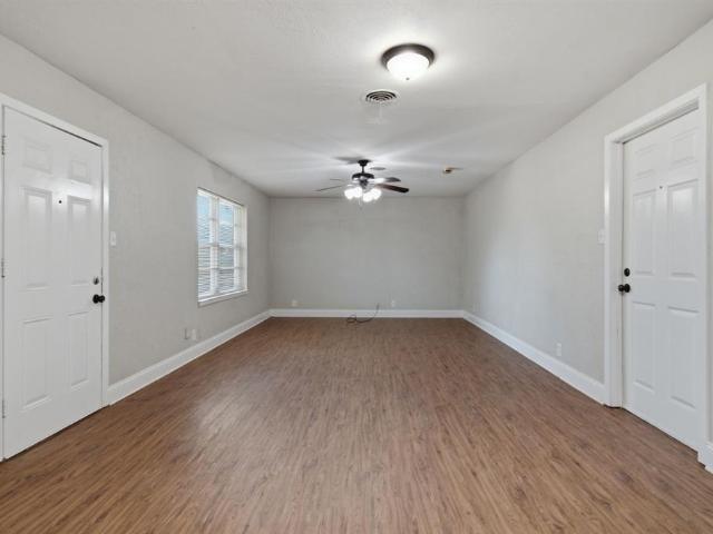 6500 Callahan Ct, Fort Worth, TX 76112 | MLS #21232