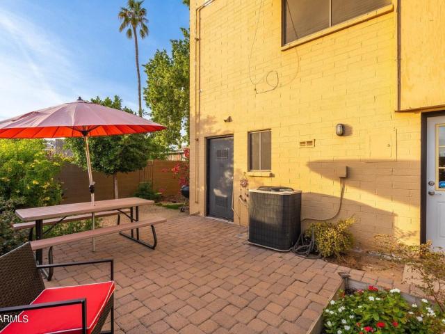 6501 N 17th Avenue # Apt 101