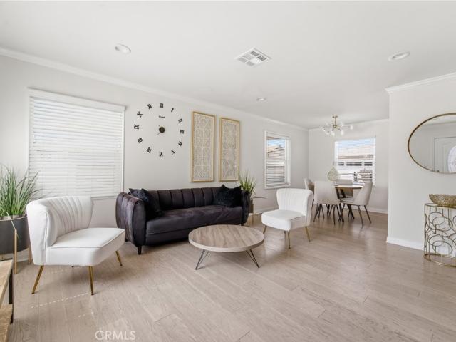 6501 Charlesworth Avenue