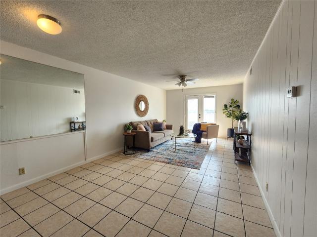 6501 E Hill Dr, Unit 121, Austin, TX 78731 | MLS #3231