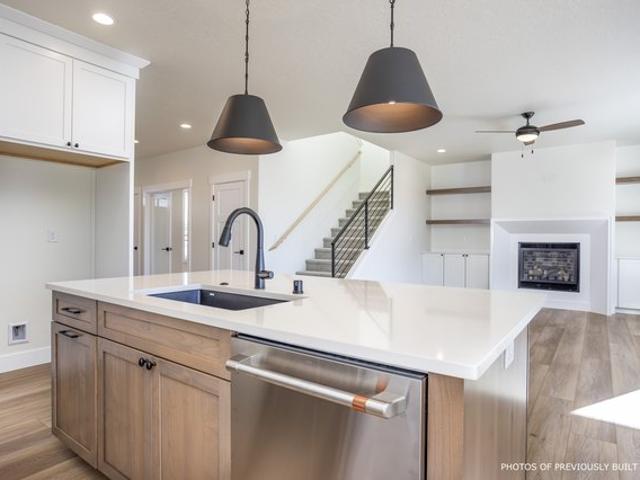 6501 Lazy B Dr, Pasco, WA 99301