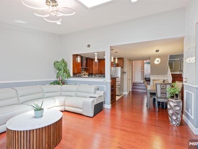 6501 Liberty Avenue # F5