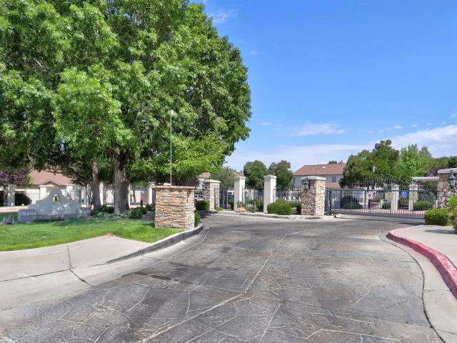 6501 San Antonio Drive NE UNIT 2001