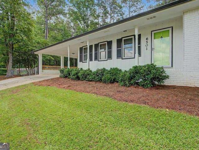 6501 Short Drive