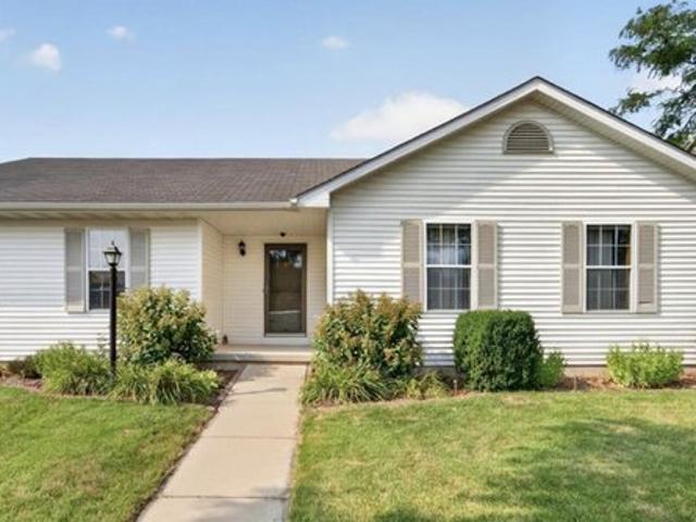 6502 Doral Cir, Madison, WI 53719