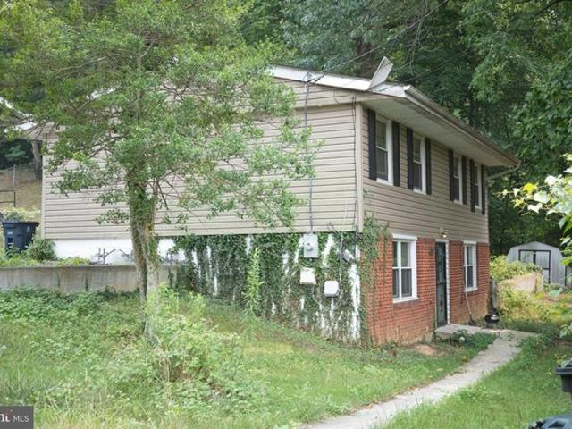 6503 Wilburn Dr, Capitol Heights, MD 20743
