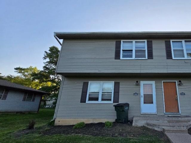 $650 – 3 Bed / 1.5 Bath, Duplex, in Leavenworth