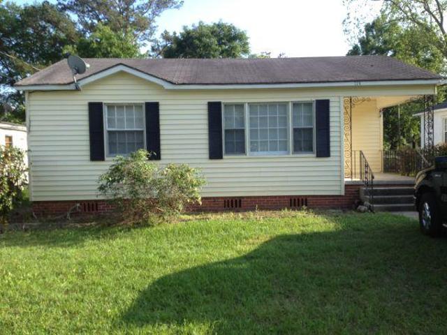 $650 / 2br 1000ft² unfurnished house for rent Chickasaw