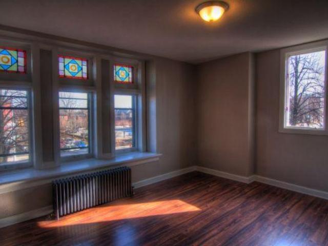 $650 / 500ft² Studio 1bedrm Apartments 430 Delaware