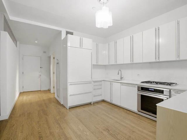 650 6TH Avenue 6G