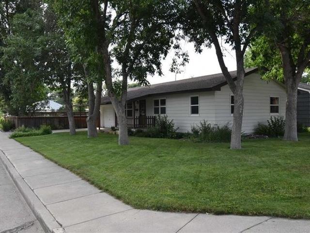 650 Avenue K, Powell, WY 82435