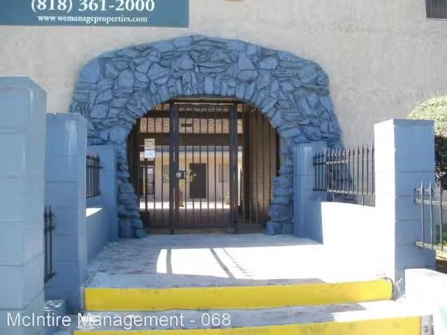 650 Glenoaks Boulevard 49 Mc Intire Management