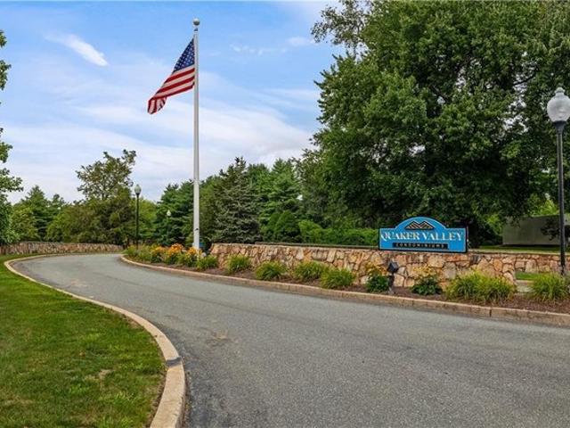 650 E Greenwich Ave Apt 6 204, West Warwick, RI 02893