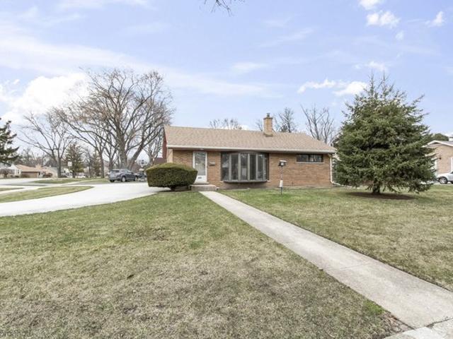 650 E Palatine Rd, Palatine, IL 60074
