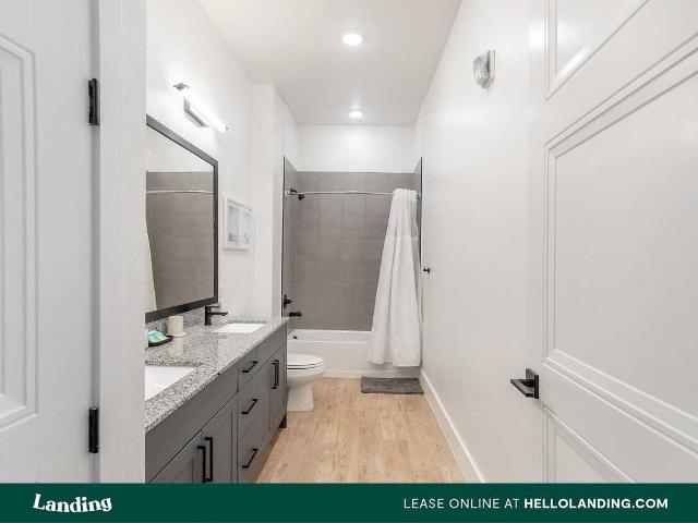 650 E. Sycamore St 3 Bedroom Apartment for Rent at 650 E Sycamore St, Denton, TX 76205