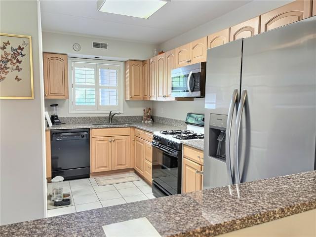 650 East Greenwich Avenue 7109