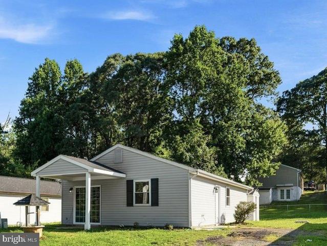 650 Field Rd, Lusby, MD 20657