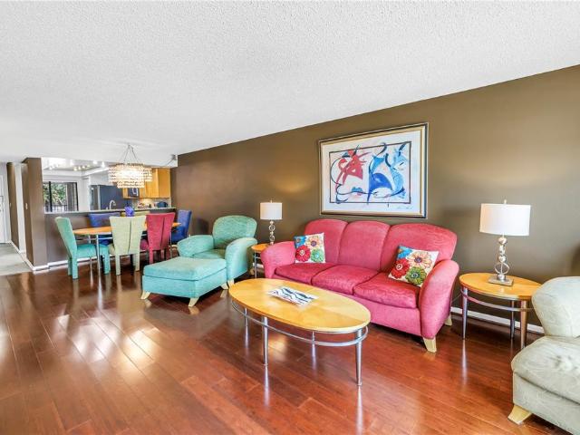 650 Island Way, Unit 204, Clearwater Beach, FL 33767 | MLS #TB8471