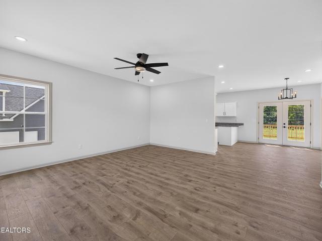 650 Jefferson Rd