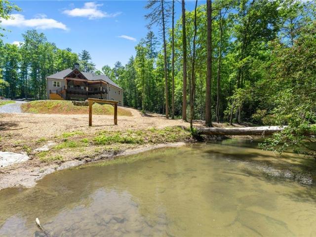 650 Old Steele Hollow