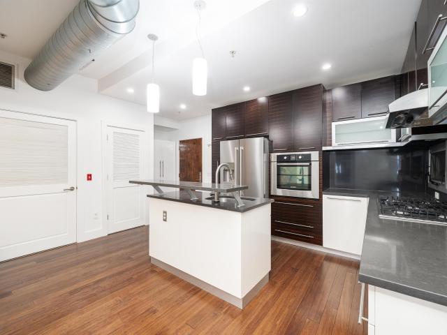 650 Montgomery St, Unit 306, Jersey City, NJ 07306 | MLS #250025 | Compass