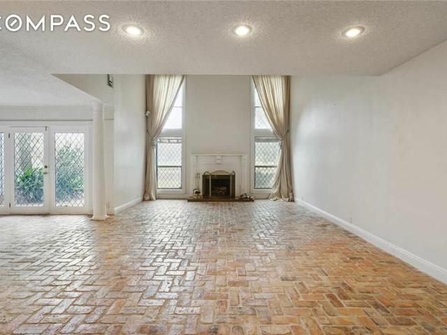 650 N Beau Chene Dr 3, Mandeville, LA