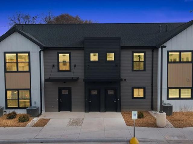 650 N Main St, Oshkosh, WI 54901