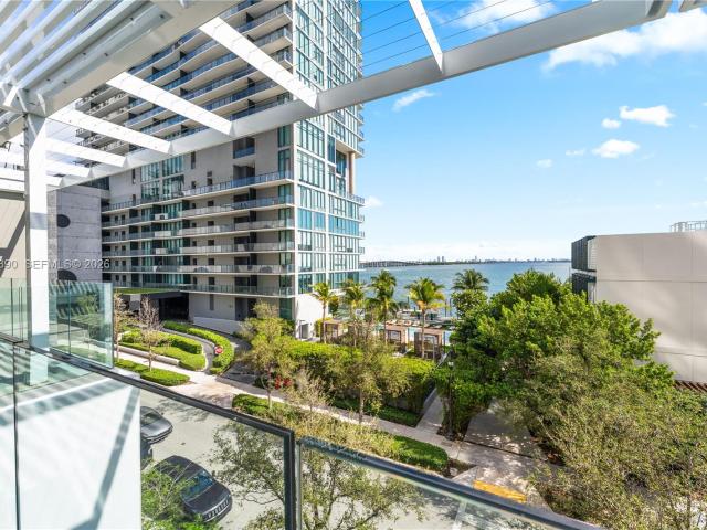 650 NE 32nd St, Unit BH7, Miami, FL 33137 | MLS #A11890 | Compass