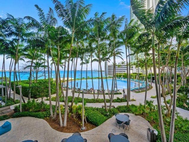 650 NE 32nd St, Unit 602, Miami, FL 33137 | MLS #A11943 | Compass