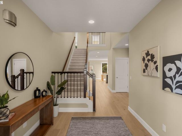650 nw willow glen pl
