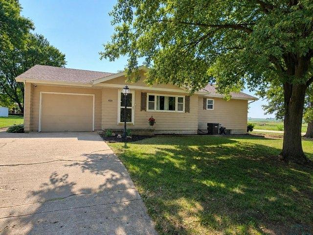 650 S 7th St, Akron, IA 51001