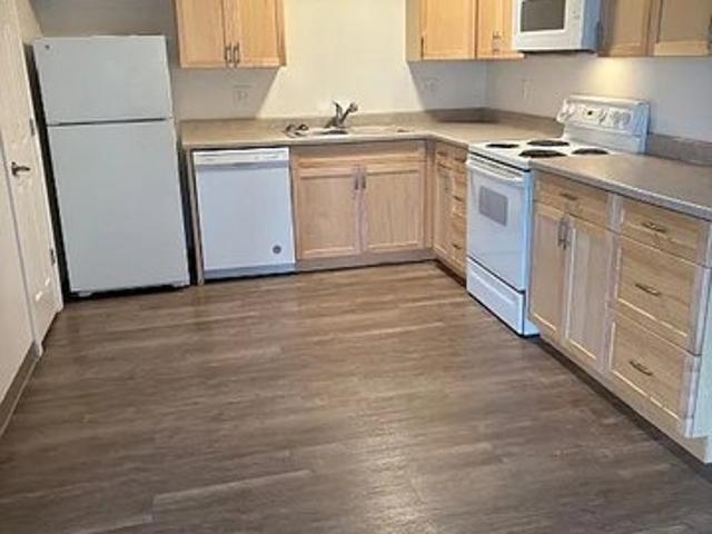 650 S Walsh Dr, Casper, WY 82609