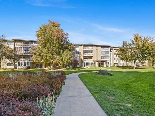 650 S Alton St, Denver, CO 80231